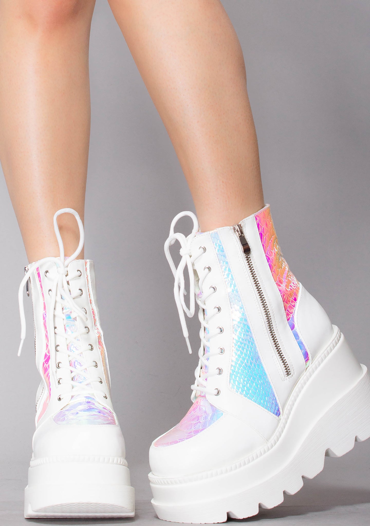 CAPE ROBBIN | Shop Cape Robbin Liquid Love Platform Boots at ...