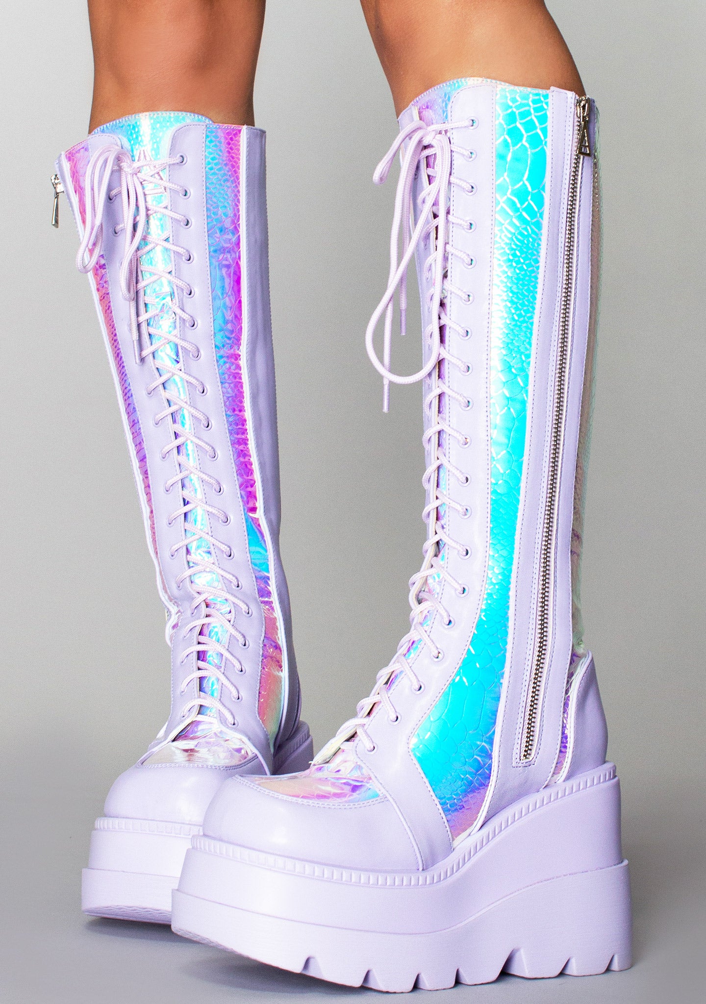LASR Fairy Kiss Hi Platform Boots in Lavender | LASR – LA Style Rush